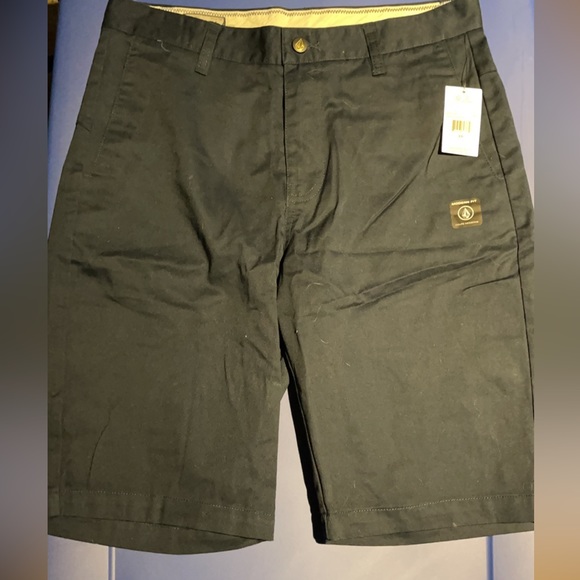 Volcom | Shorts | Mens Volcom Shorts | Poshmark